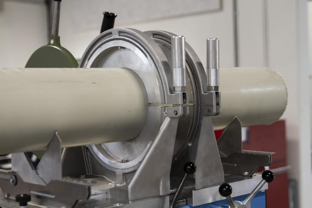 Plastsvejsning og limning | Præcise løsninger